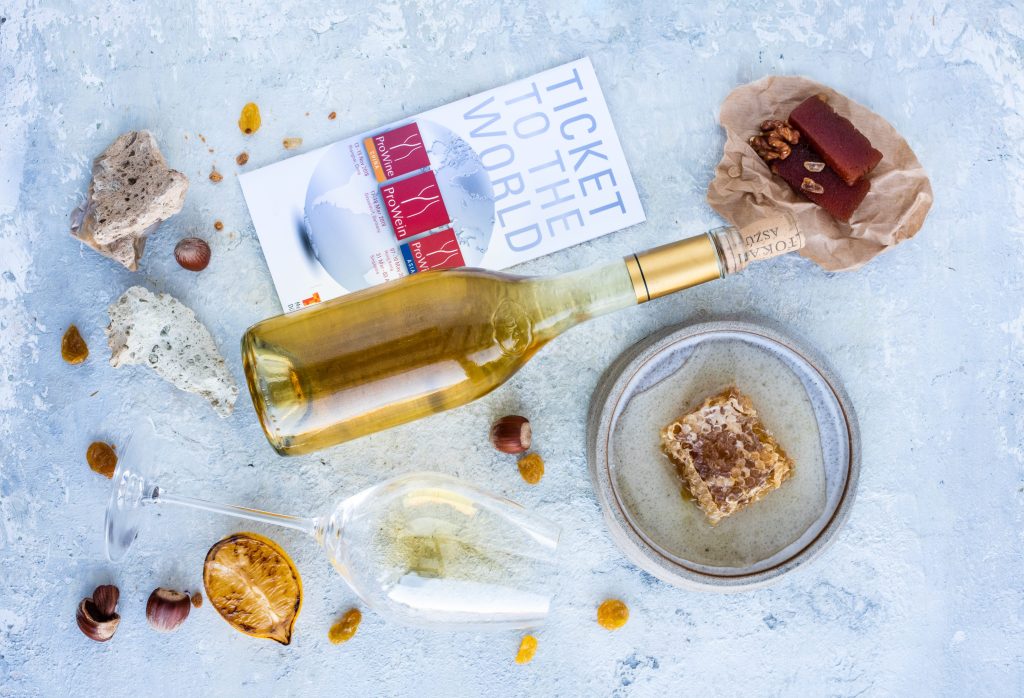 Tokaji Aszú, the fruit of the world's most expensive winemaking process ...